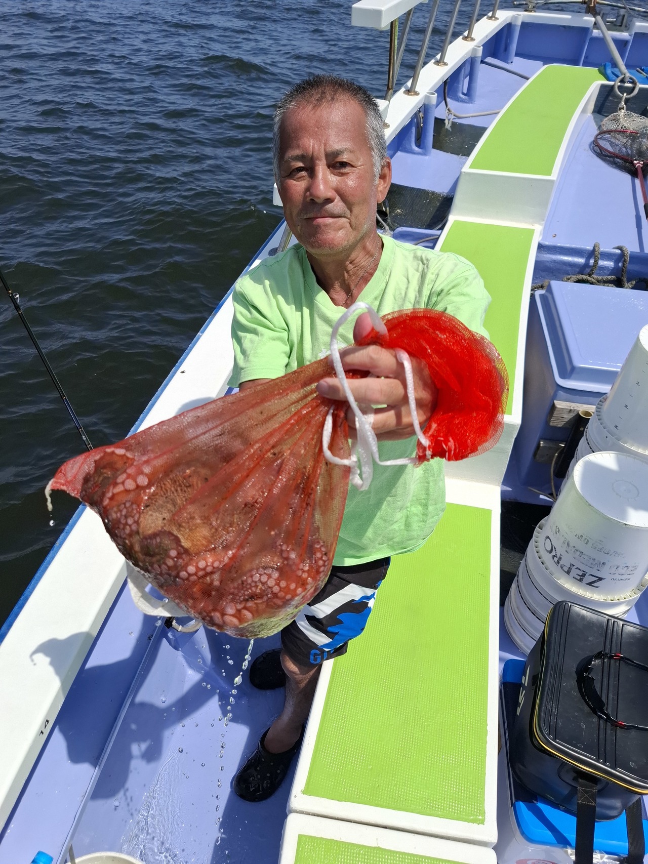 タコの釣果｜2024年7月21日｜洋平丸（千葉県/真間川）｜キャスティング釣り船予約